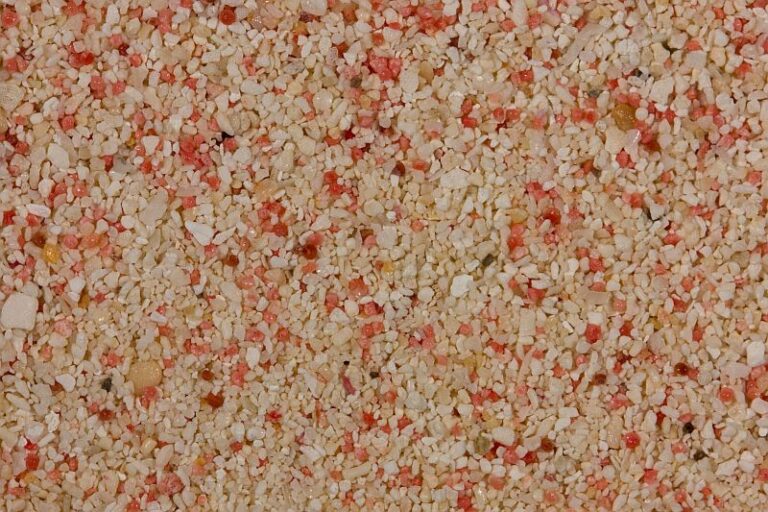 Why Is Sand Different Colors? Minerals & Meanings
