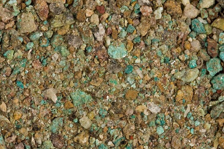 Why Is Sand Different Colors? Minerals & Meanings