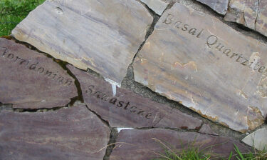 Arkose Rock: Composition, Origins & Geological Significance